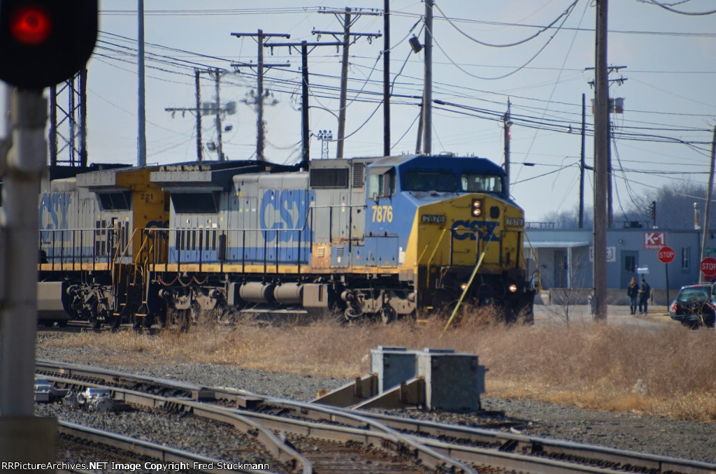 CSX 7876 now leads up the connector with a full train.